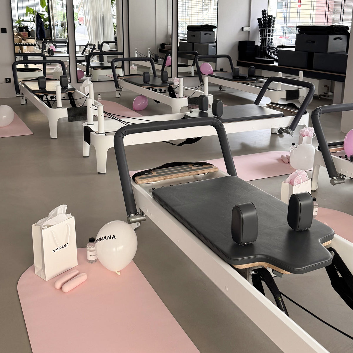 Reformer Pilates: Your ultimate guide to the 2025 fitness trend – stre ...
